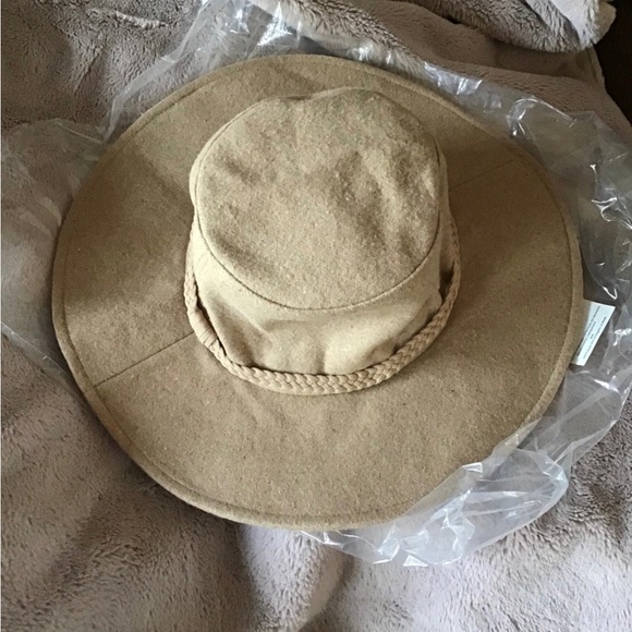 Asn | Accessories | Asn The Harper Floppy Hat | Poshmark